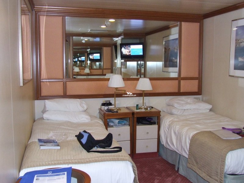 Cabin C241 Grand Princess Stateroom