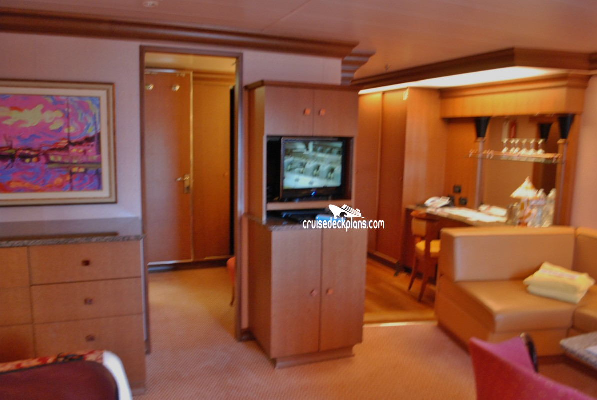 Carnival Splendor Cabin 7317
