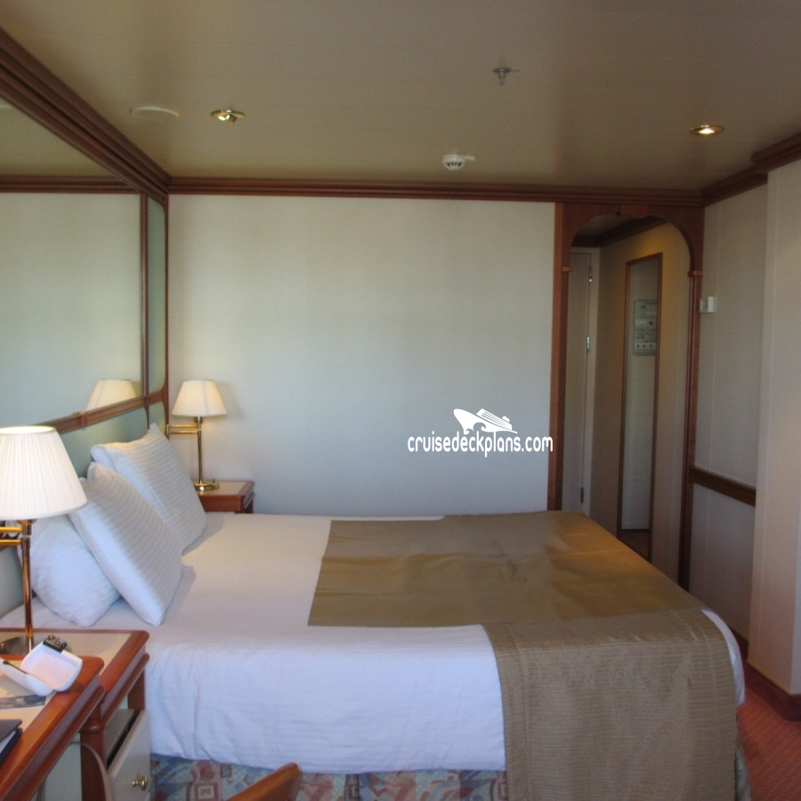 Coral Princess Cabin E209