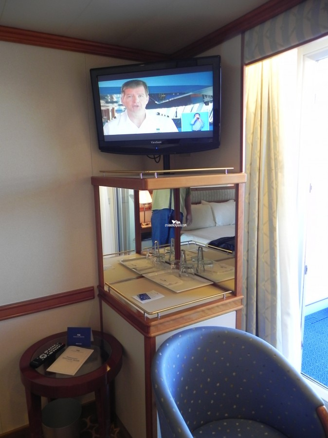 Golden Princess Cabin A735