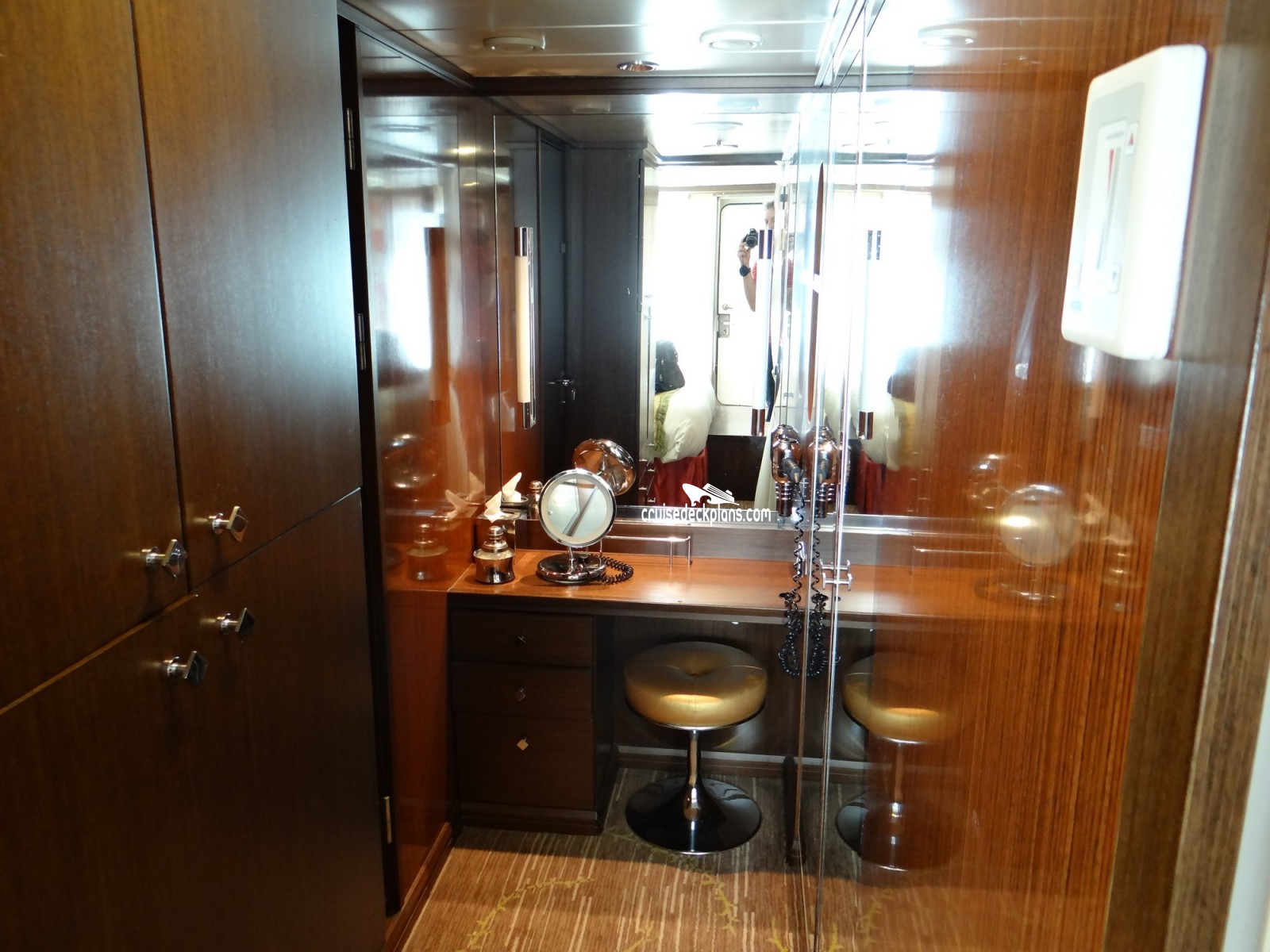 Norwegian Pearl Cabin 10500