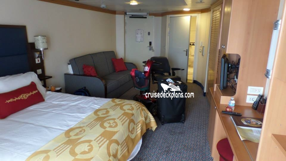 Disney Magic Cabin 7138