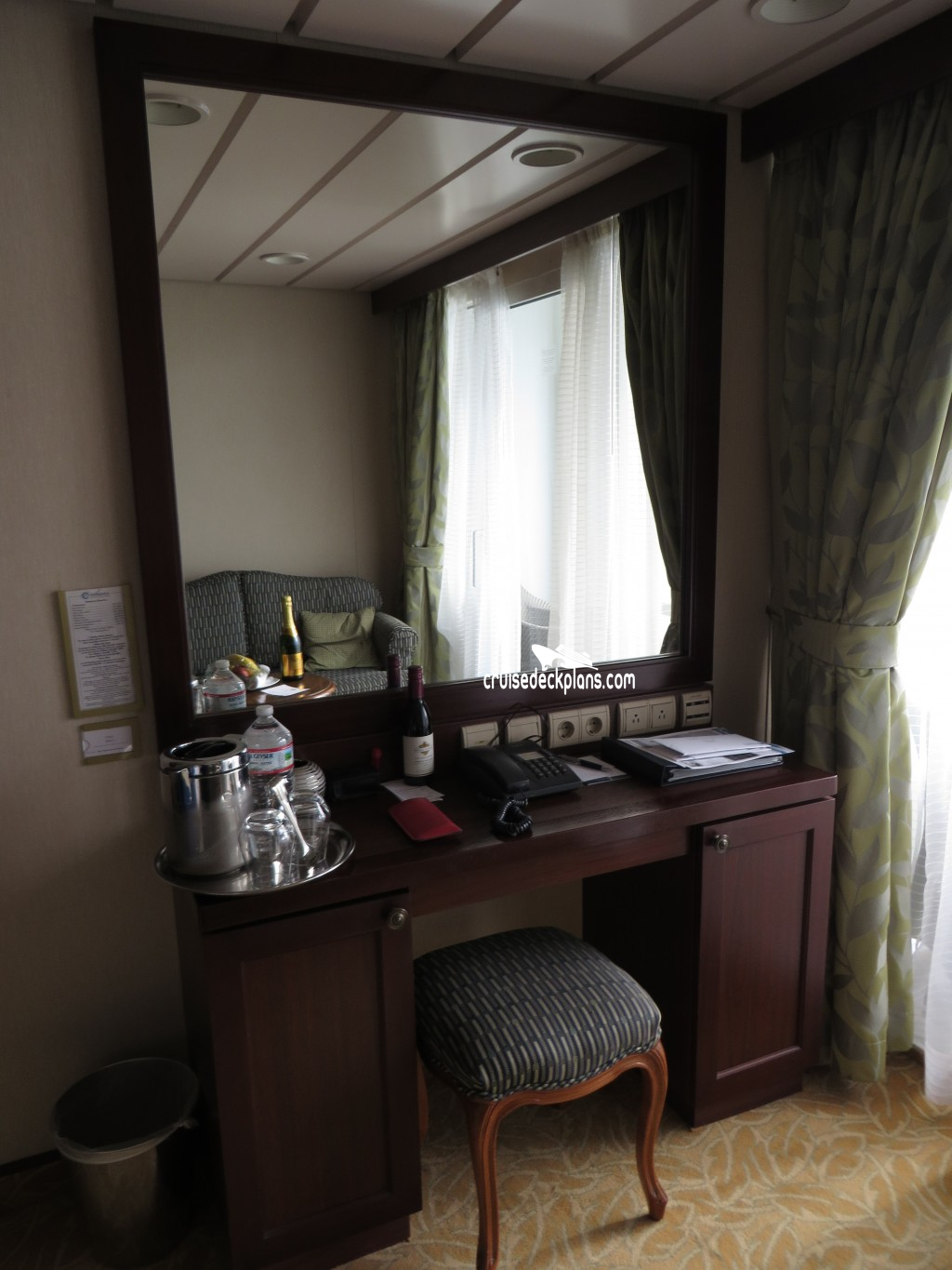 Cabin 6067 Azamara Quest Stateroom