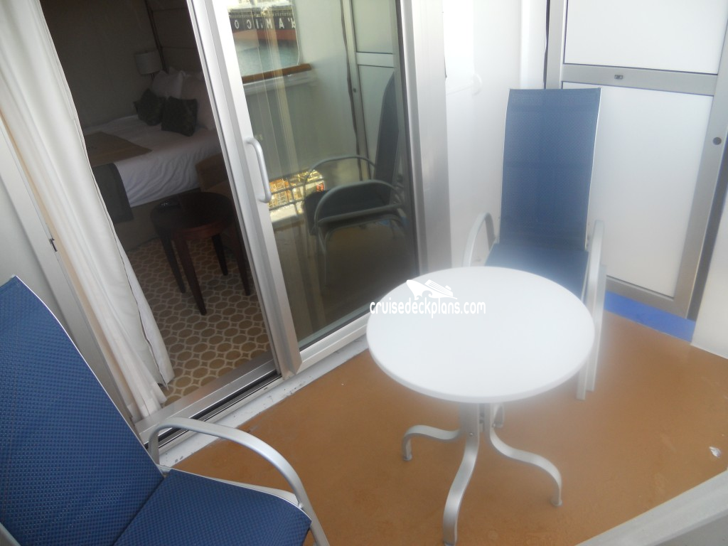 Stateroom E105 Royal Princess III