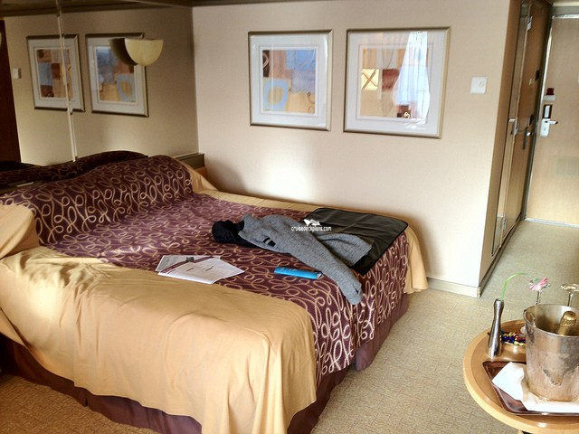 Arcadia Mini-Suite Stateroom