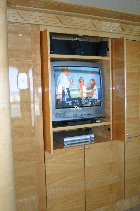 Disney Magic Cabin 8030