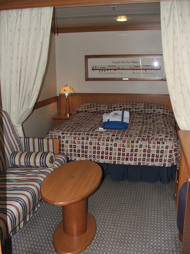 Disney Magic Cabin 7129
