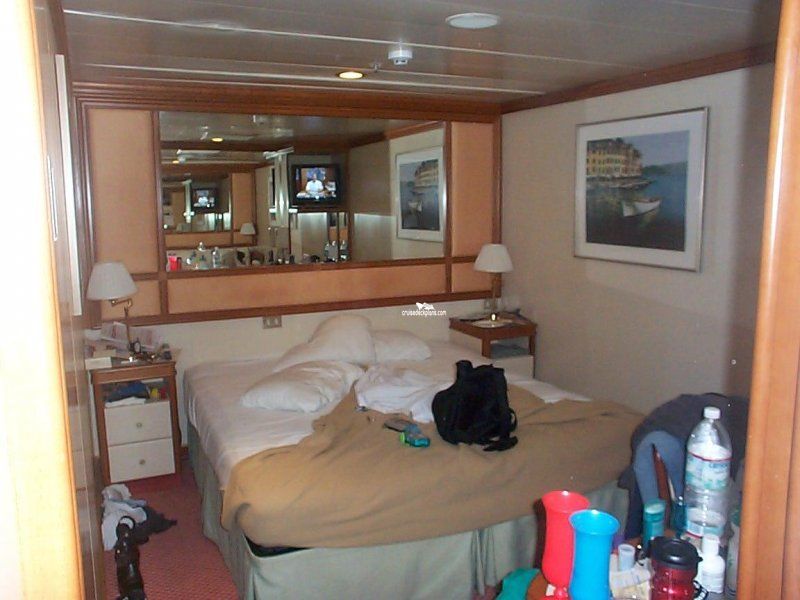 Cabin A520 Grand Princess Stateroom