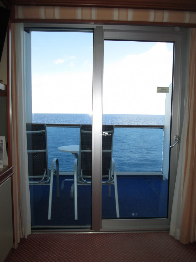 Coral Princess Cabin E715