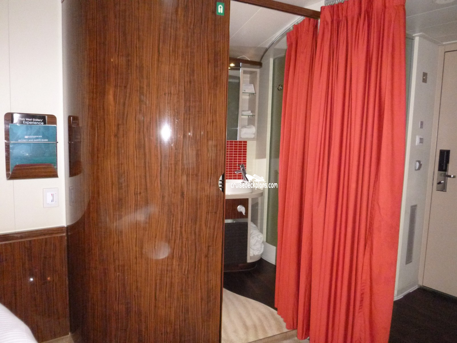 Norwegian Epic Cabin 11062