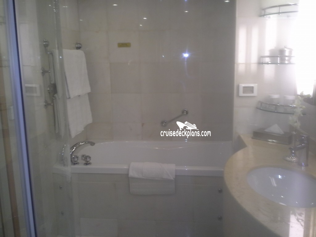 Stateroom R731 Royal Princess III