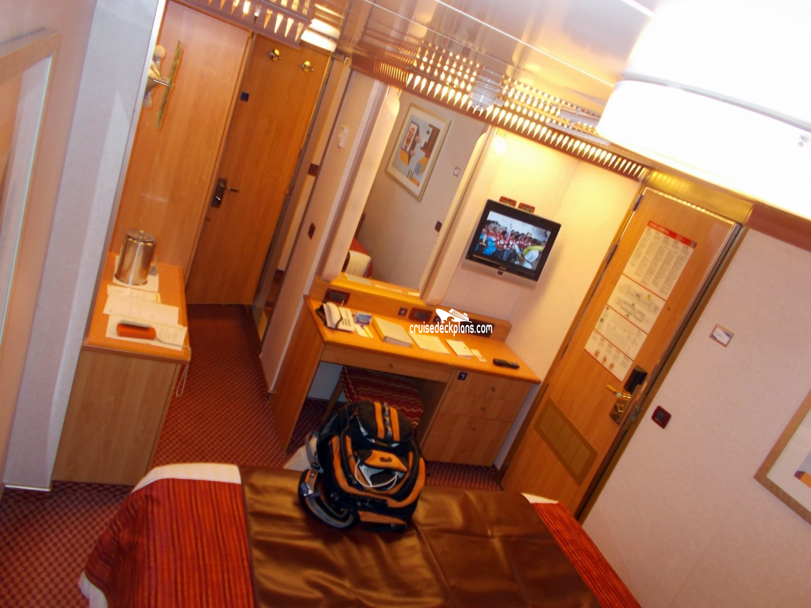 Costa Luminosa Cabin 6229