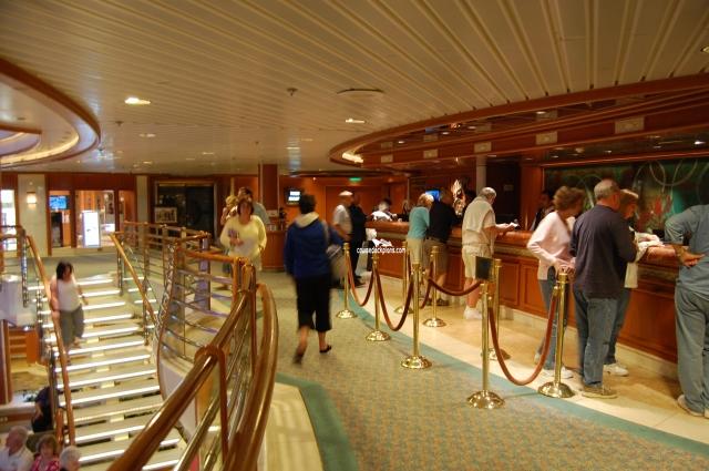 Golden Princess Passenger Services Pictures