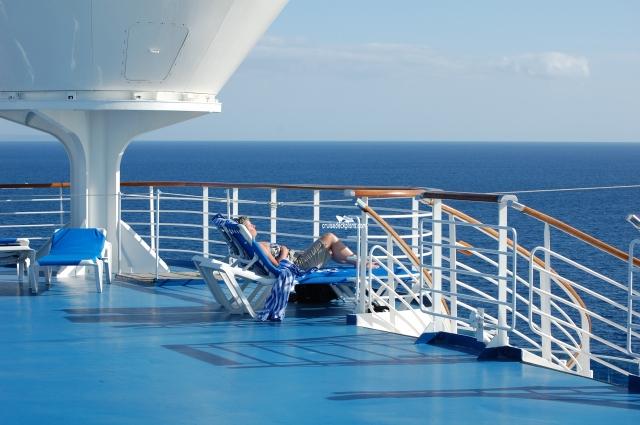 Golden Princess Sports Sun Deck Pictures