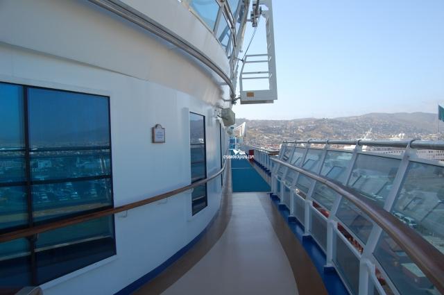 Golden Princess Bridge Top Deck Pictures