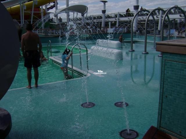 Norwegian Epic Pool Pictures