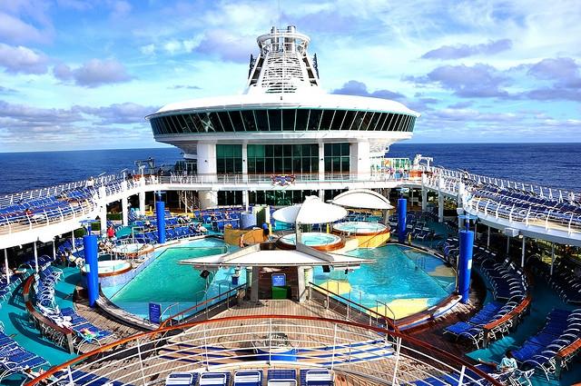 Explorer of the Seas Main Pools Pictures