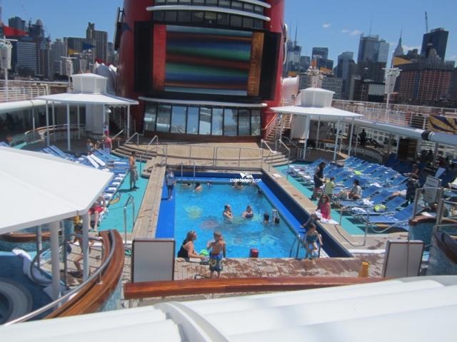 Disney Magic Goofys Pool Pictures