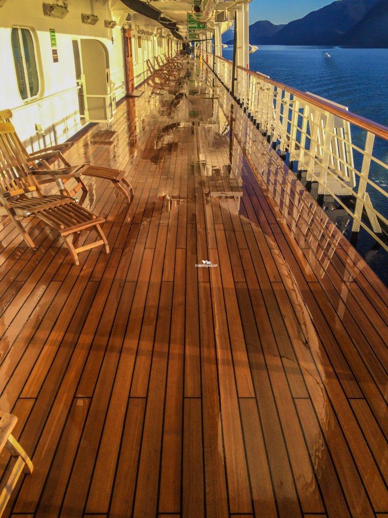 Zaandam Promenade Deck Pictures