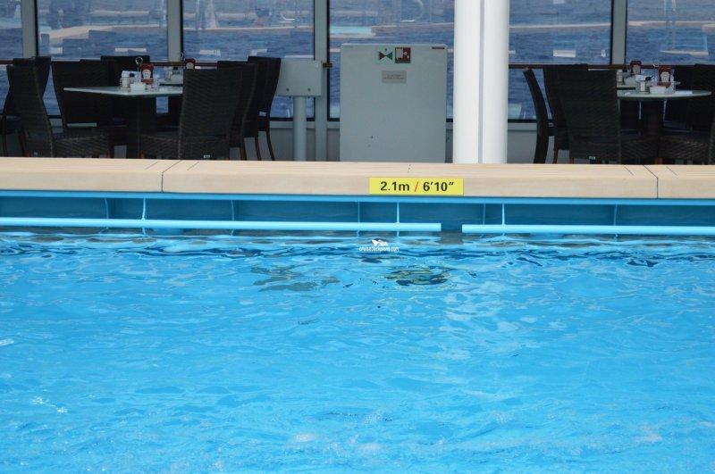 Norwegian Joy Pool Pictures