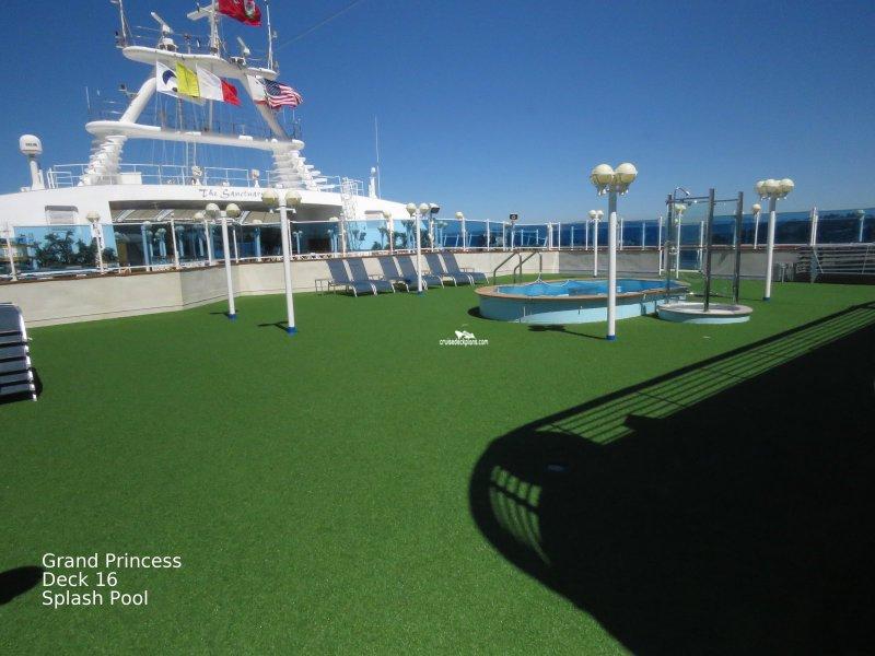 Grand Princess Splash Pool Pictures