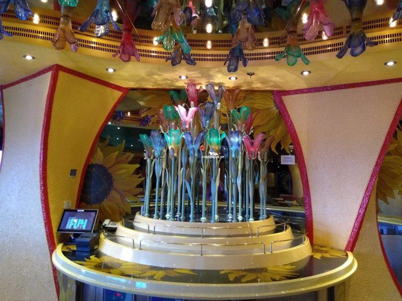 Carnival Conquest Vincents Bar Pictures