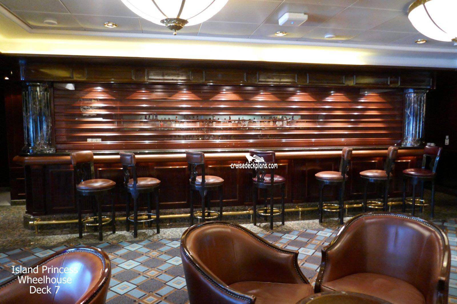 Island Princess Wheelhouse Bar Pictures