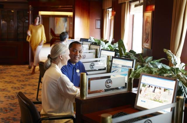 Sun Princess II Internet Cafe Pictures