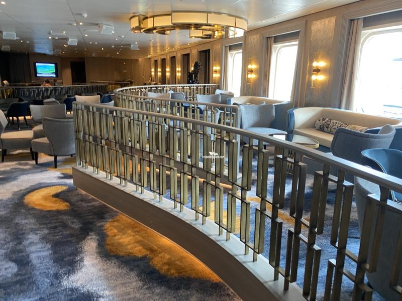 Discovery Princess Vista Lounge Pictures