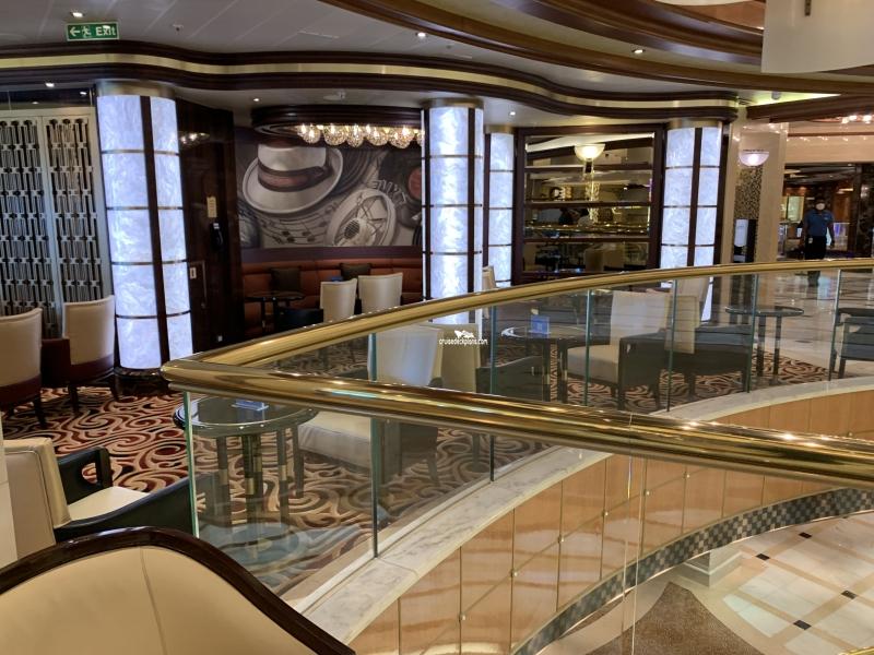 Regal Princess Crooners Pictures