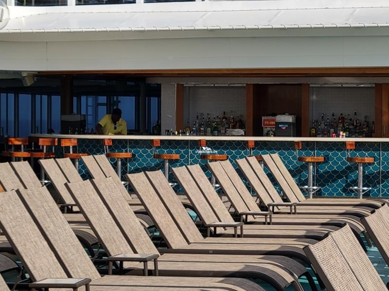 Norwegian Joy Pool Pictures