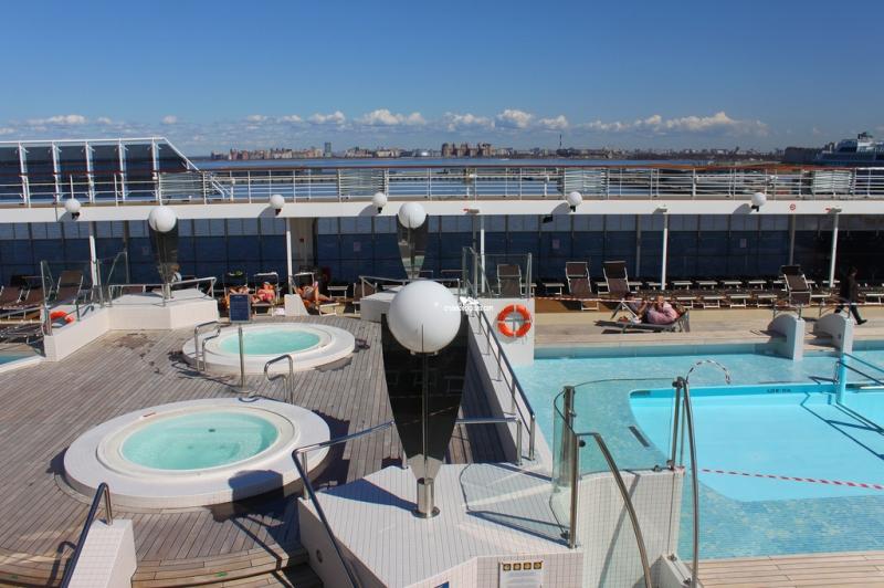 MSC Opera Le Piscine Pool Area Pictures