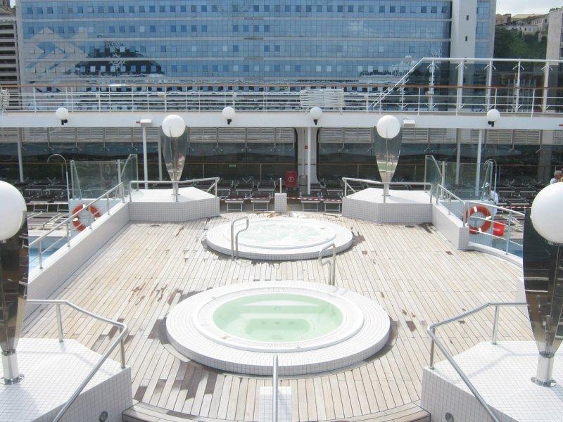 MSC Opera Le Piscine Pool Area Pictures