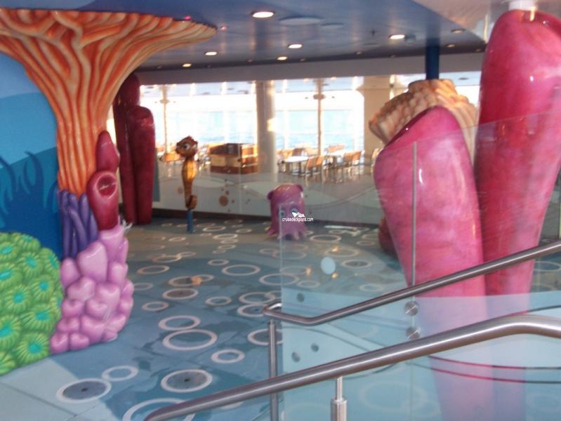 Disney Dream Nemos Reef Pictures