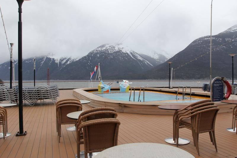 Volendam Sea View Pool Pictures