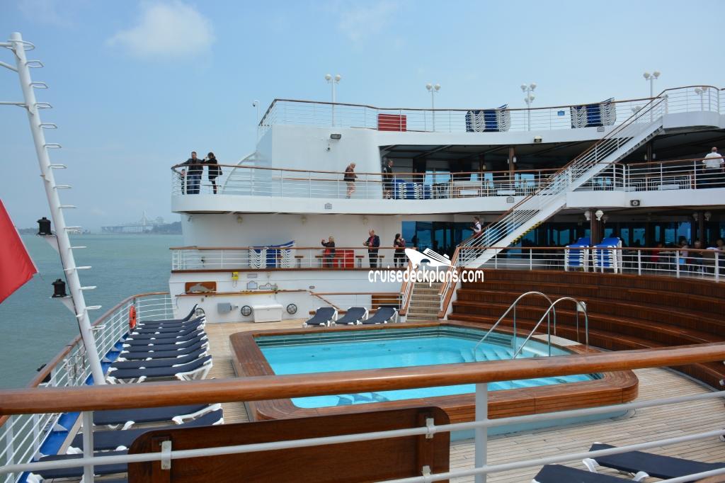 Grand Princess Terrace Pool Pictures
