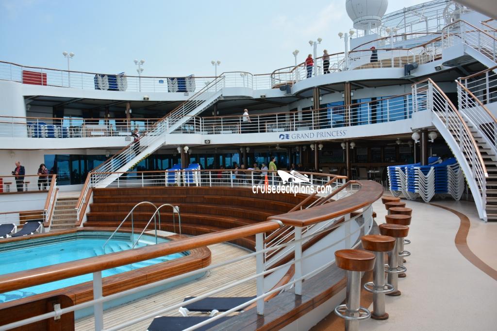 Grand Princess Terrace Pool Pictures
