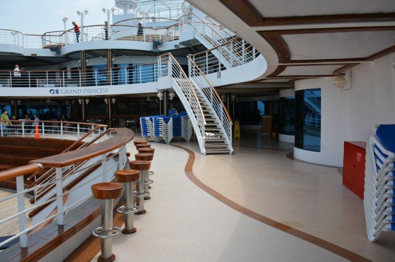 Grand Princess Terrace Pool Pictures