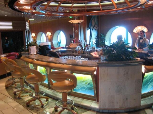 Voyager of the Seas Schooner Bar Pictures