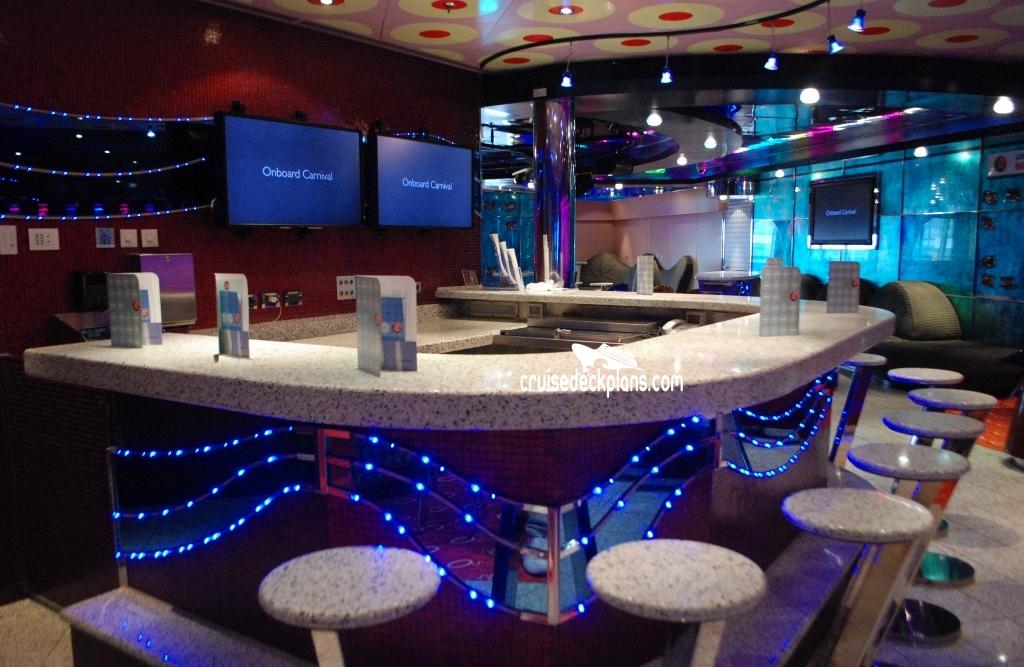 Carnival Splendor Club O2 Pictures