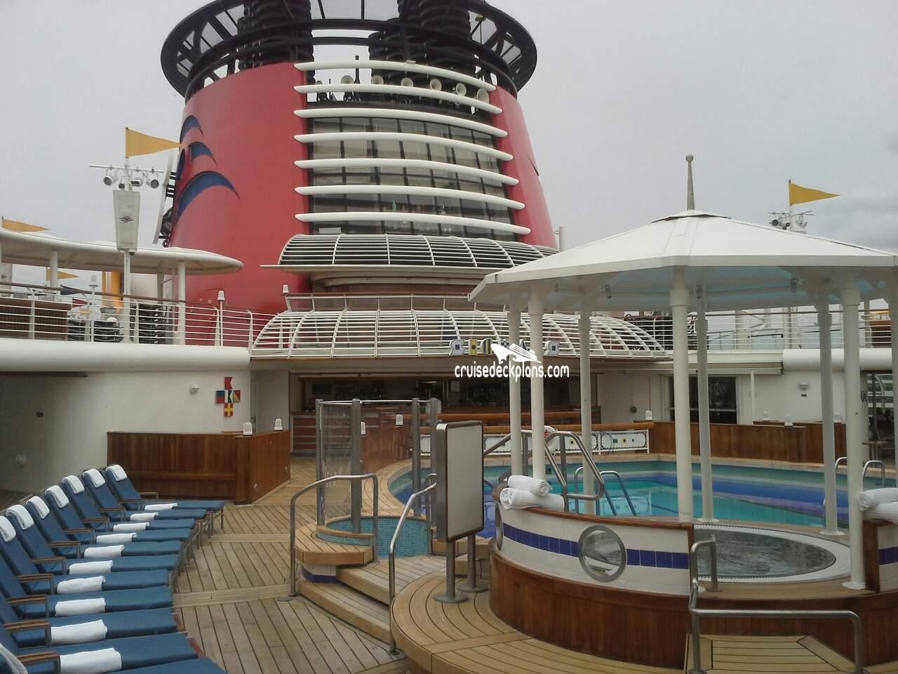 Disney Magic Quiet Cove Pool Pictures