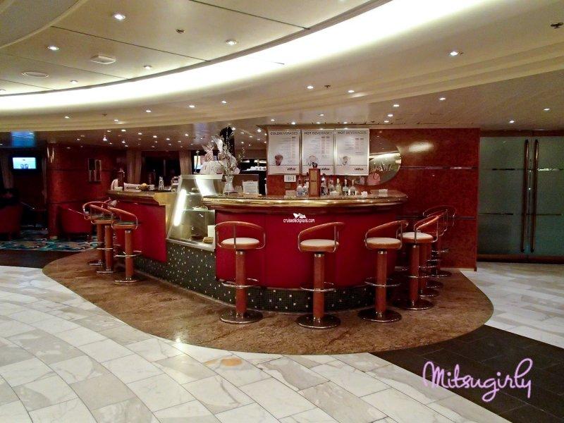 Norwegian Sun Atrium Cafe and Bar Pictures