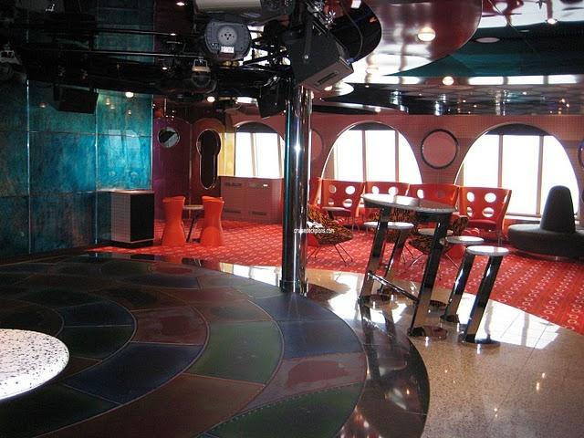Carnival Splendor Club O2 Pictures