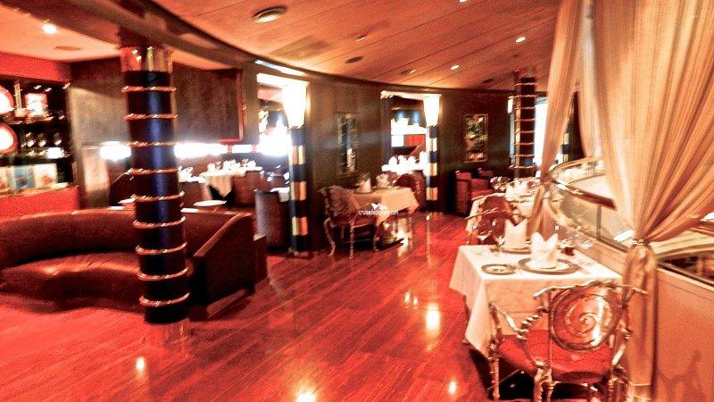 Westerdam Pinnacle Grill Pictures