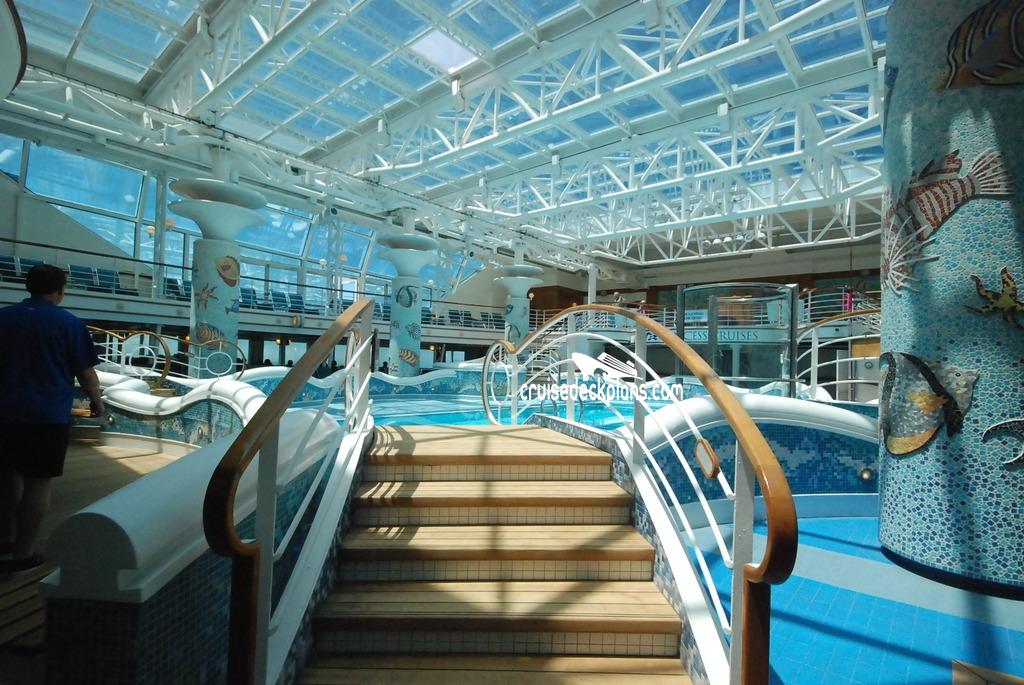 Golden Princess Calypso Reef and Pool Pictures