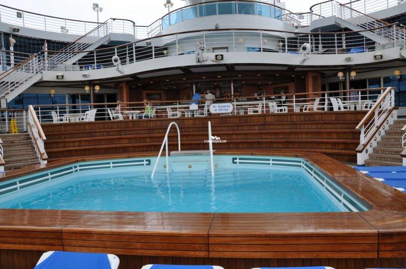 Caribbean Princess Terrace Pool Pictures