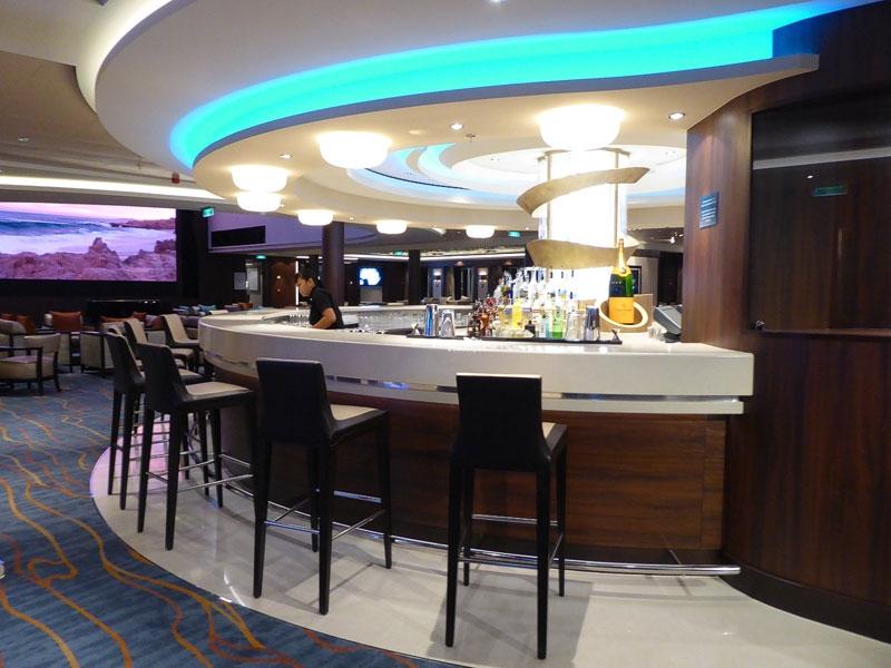 Norwegian Escape Bar At The Atrium Pictures