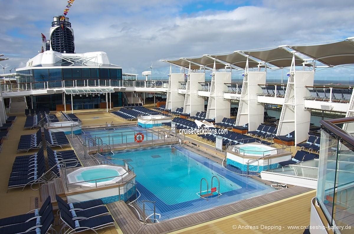 Celebrity Reflection Main Pool Pictures