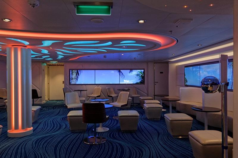 Norwegian Escape Studio Lounge Pictures