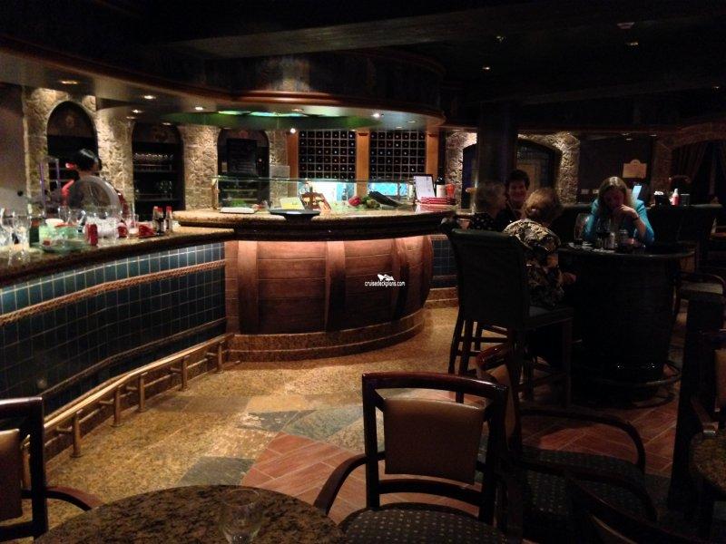 Crown Princess Vines Bar Pictures